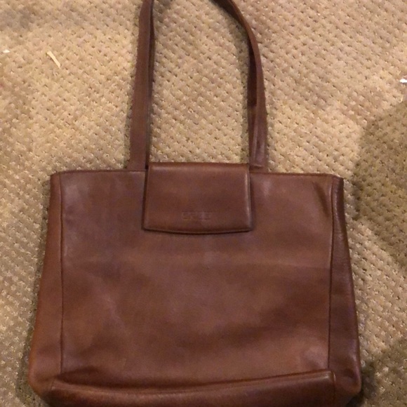 Bree | Bags | Bree Shoulder Leather Bag Brown With Zippered Pockets On ...